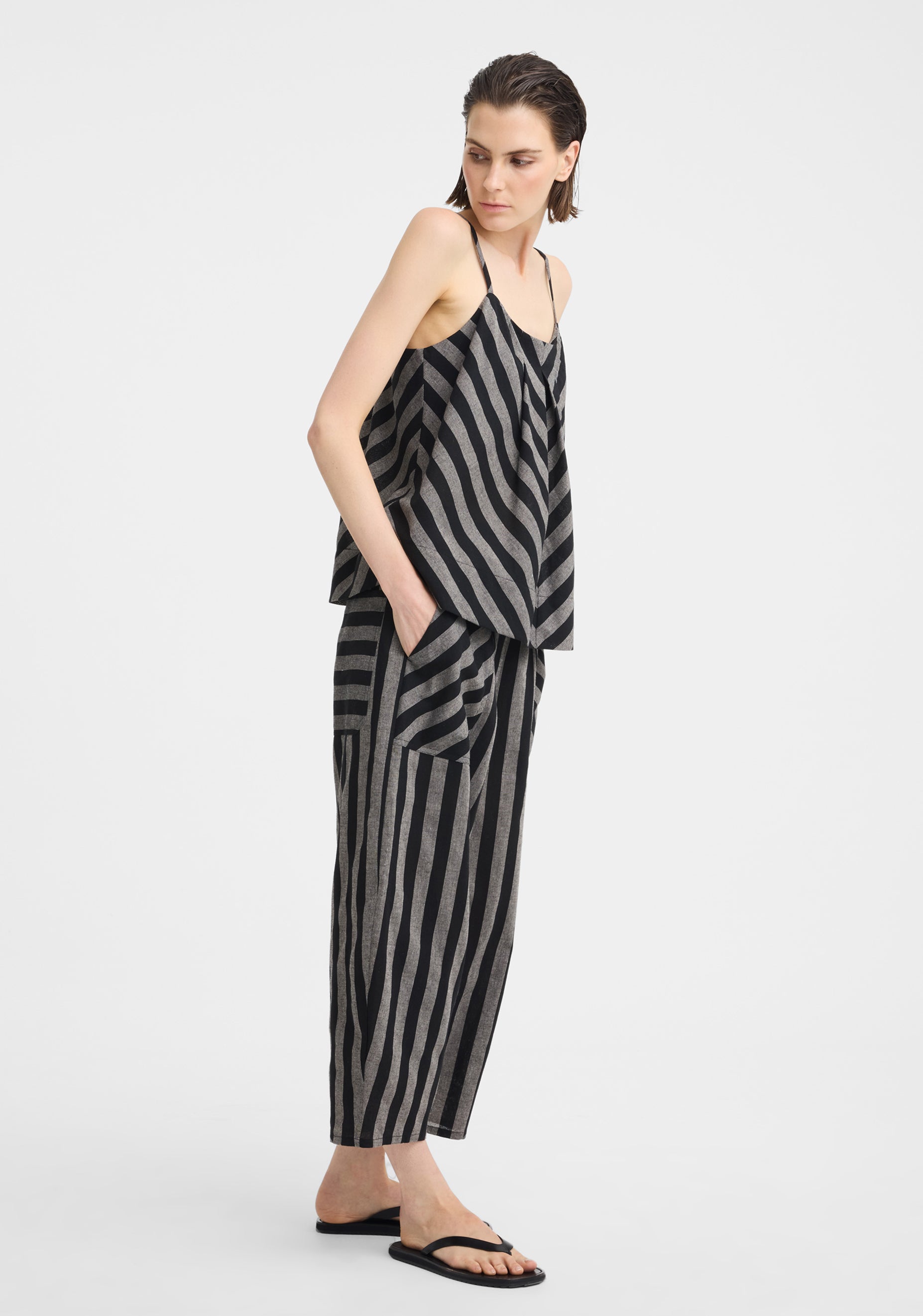 Melissa Crop Pant_Stripe – Morrison